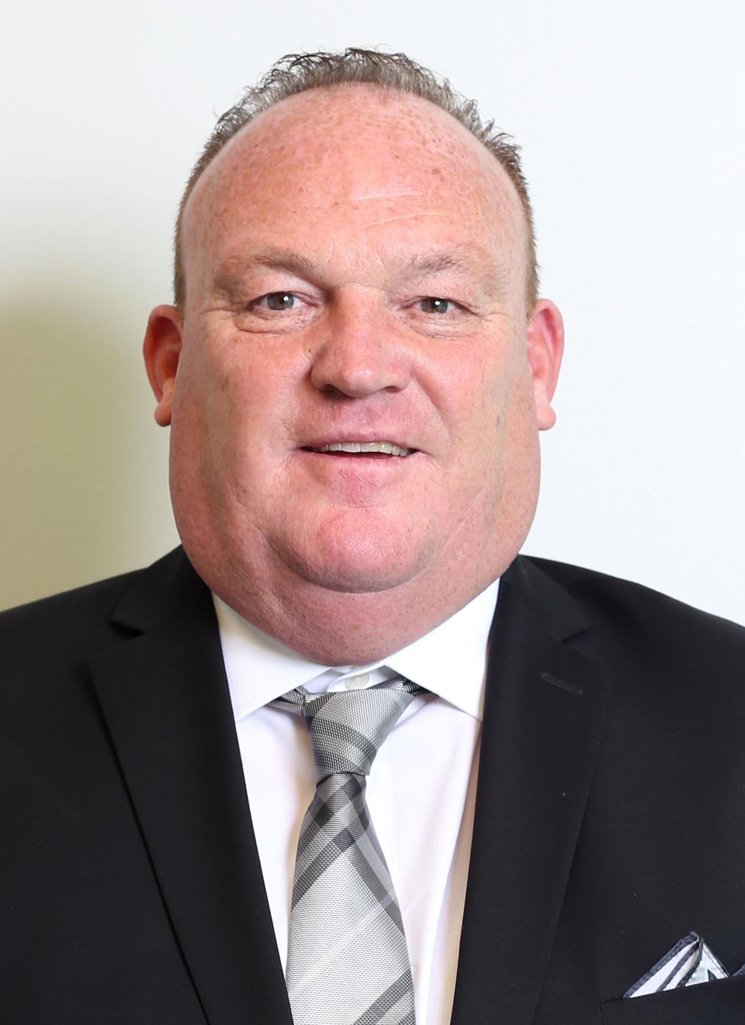 Keith Burns - The Broyles Award